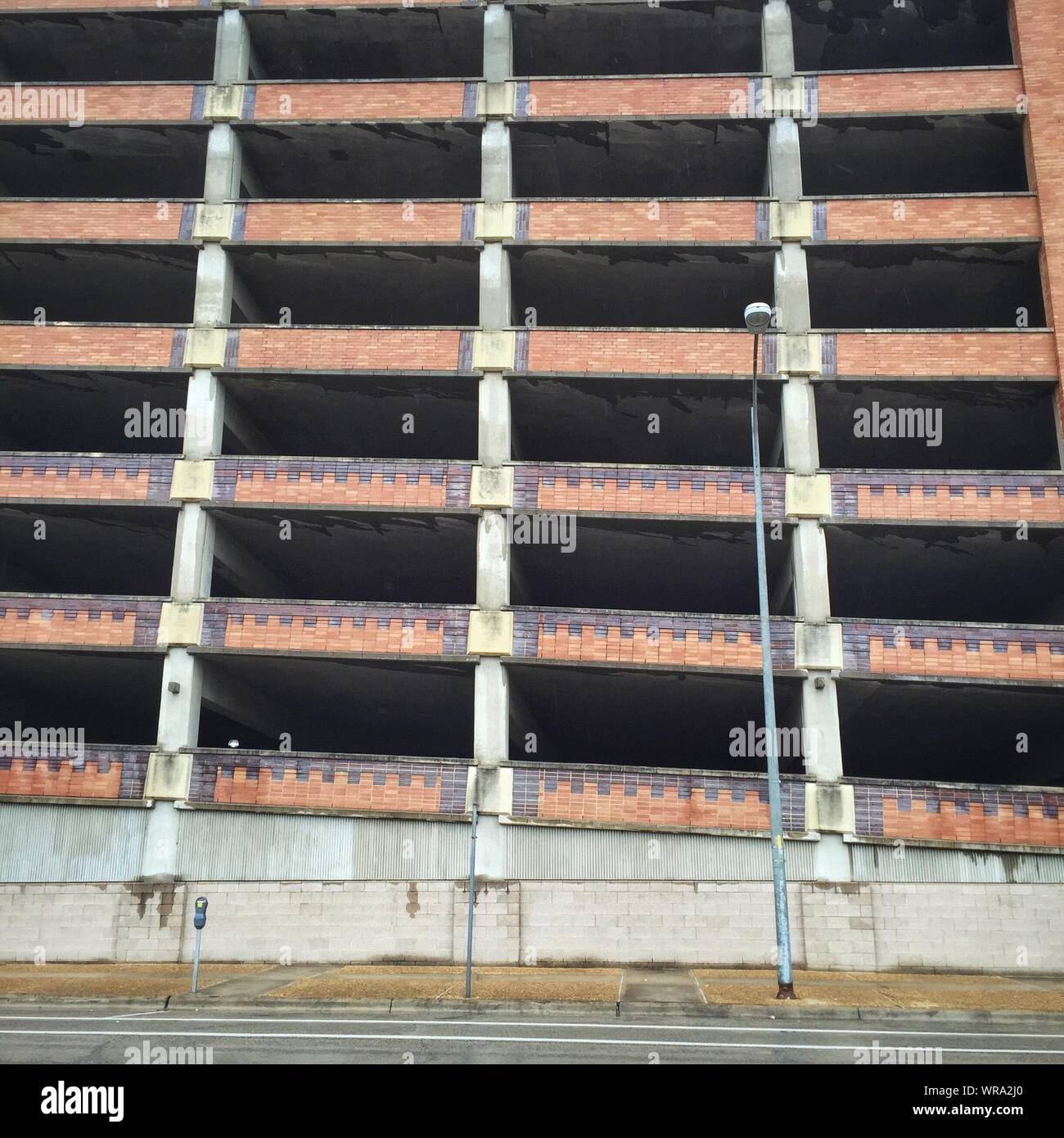 Car park multistory parking lot hi-res stock photography and images - Alamy