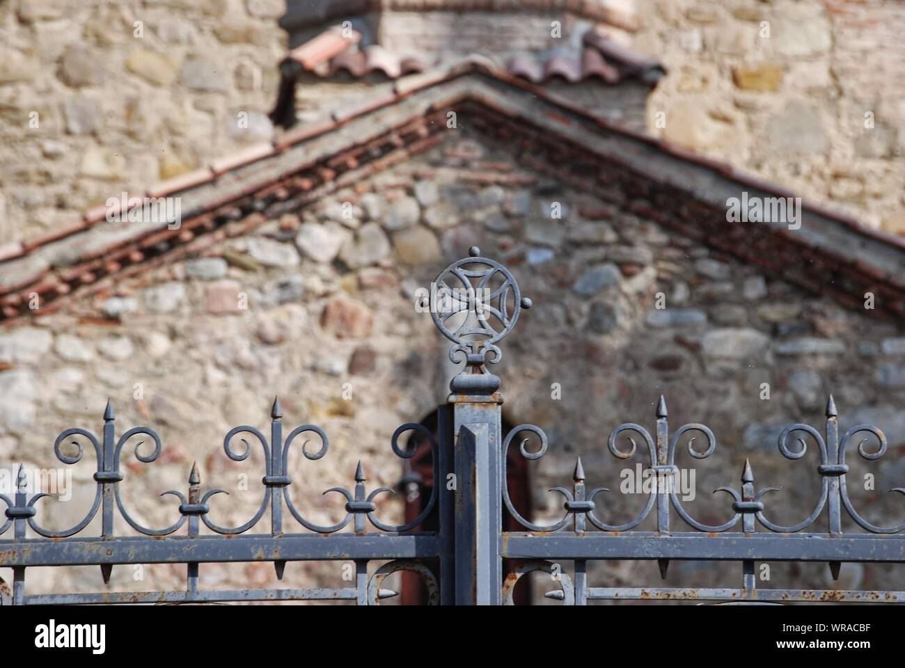 Iron church fence hi-res stock photography and images - Alamy