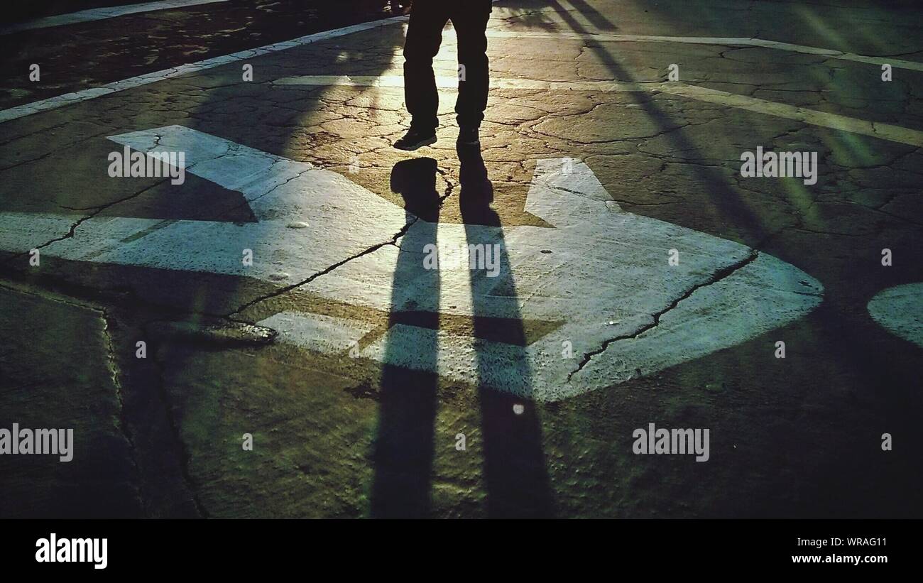 Puddle focus on shadow hi-res stock photography and images - Alamy