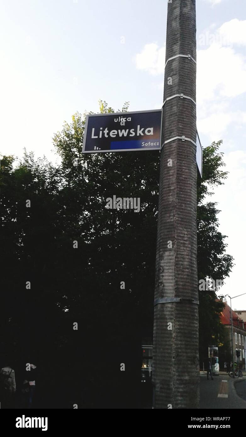 Concrete name hi-res stock photography and images - Alamy