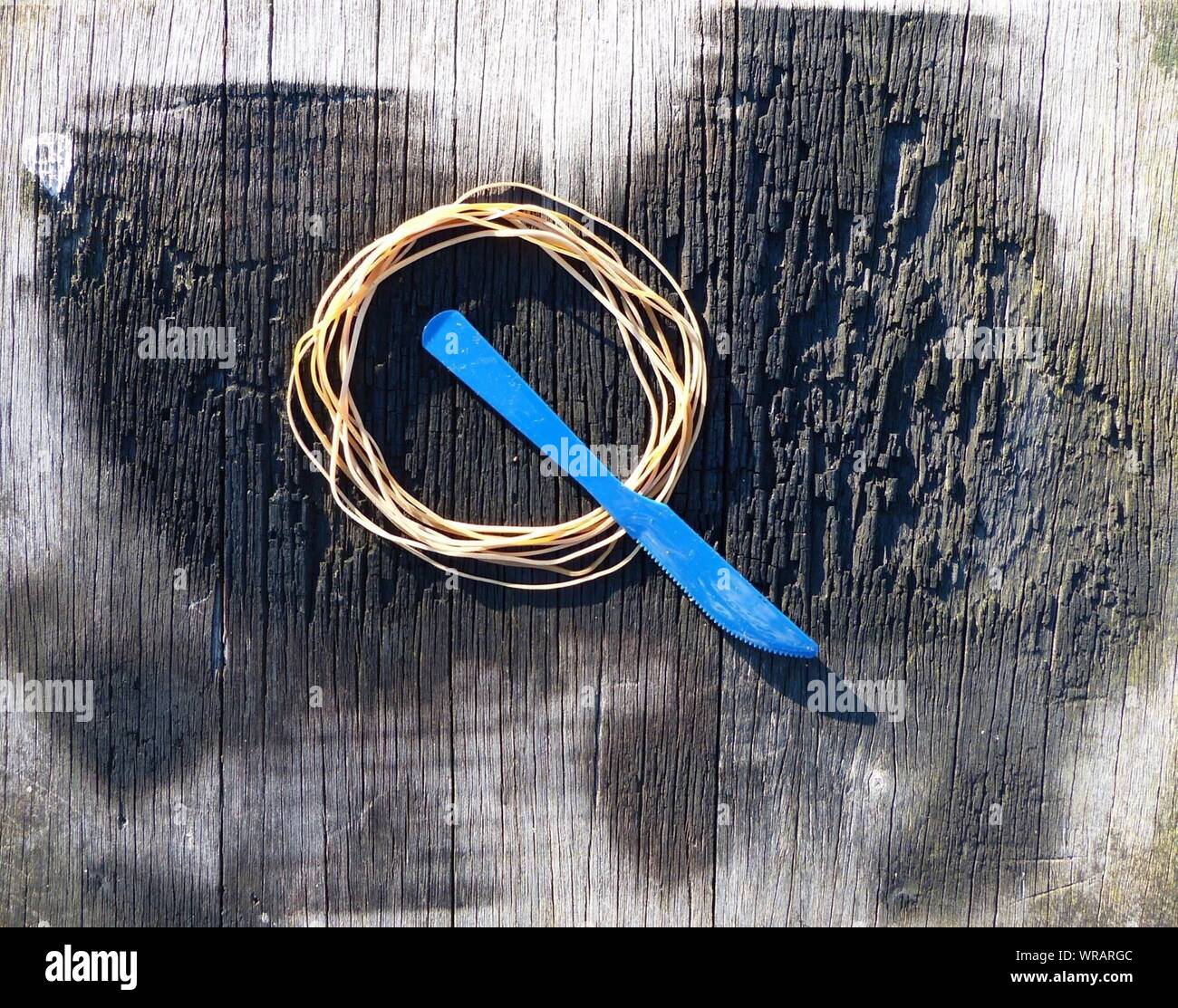 Plastic string hi-res stock photography and images - Alamy