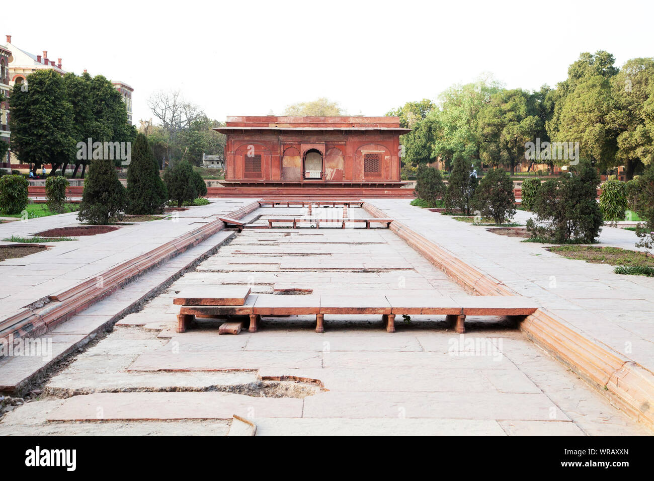 Fort built structure hi-res stock photography and images - Alamy
