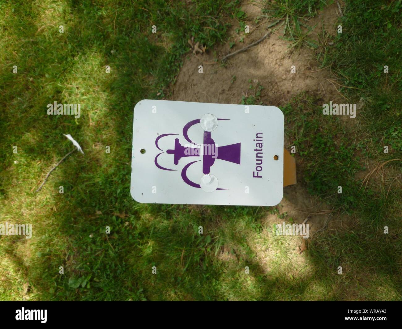 Floor water fountain hi-res stock photography and images - Alamy