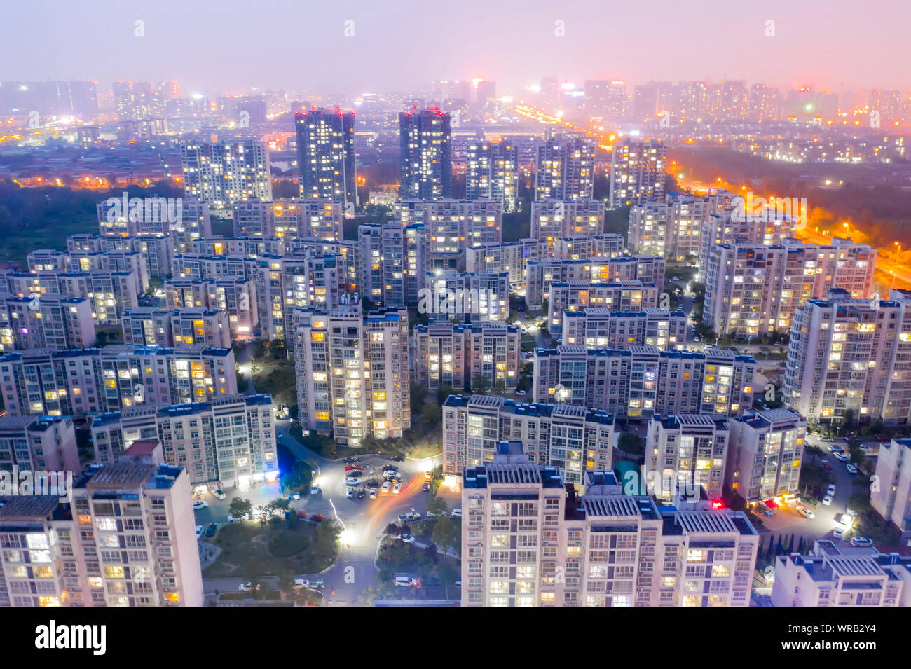 Cluster apartment hi-res stock photography and images - Alamy