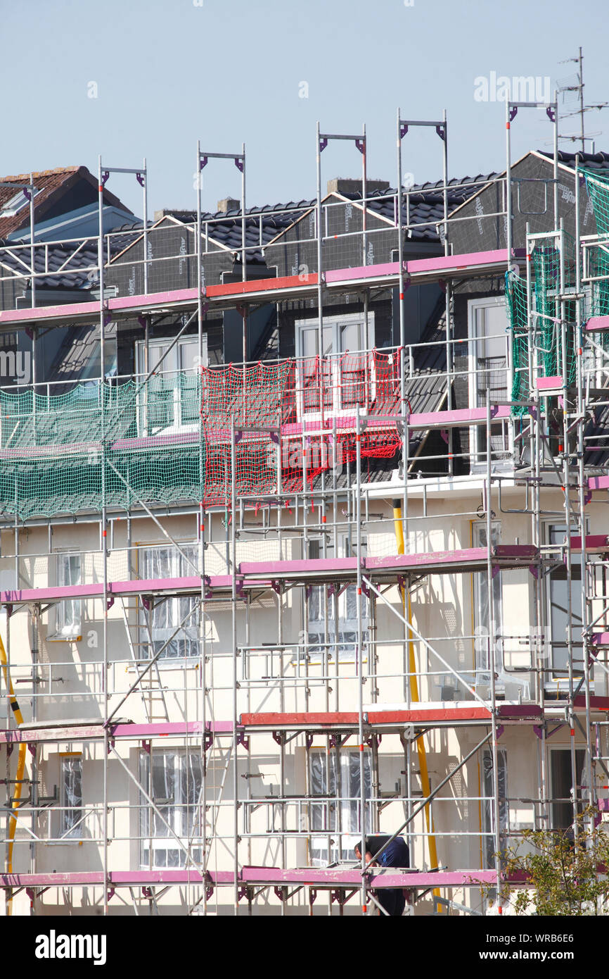 Construction site, scaffolding, residential building, Cuxhaven, Germany ...