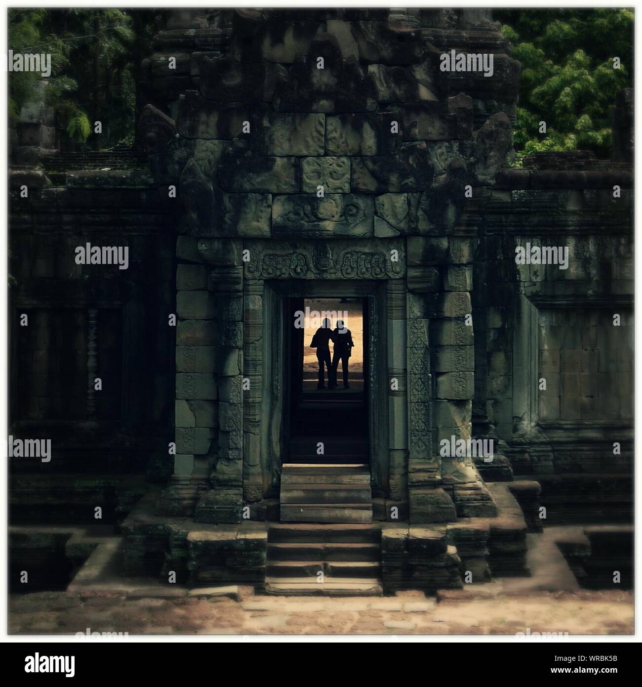 Angkor wat silhouette Cut Out Stock Images & Pictures - Alamy