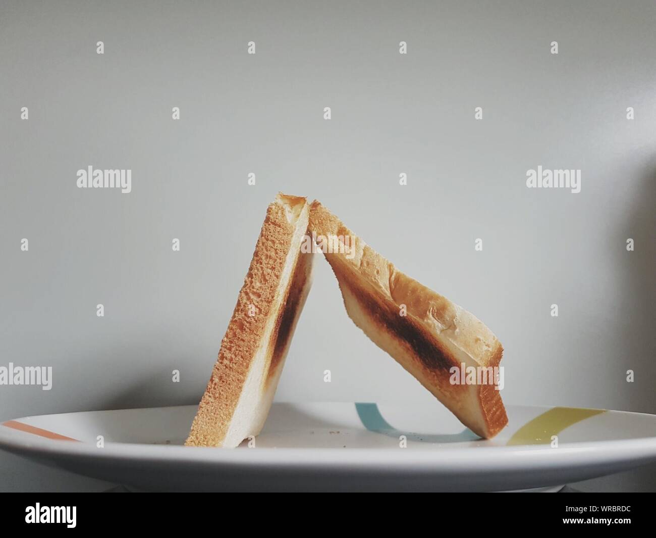 Toast on plate hi-res stock photography and images - Alamy