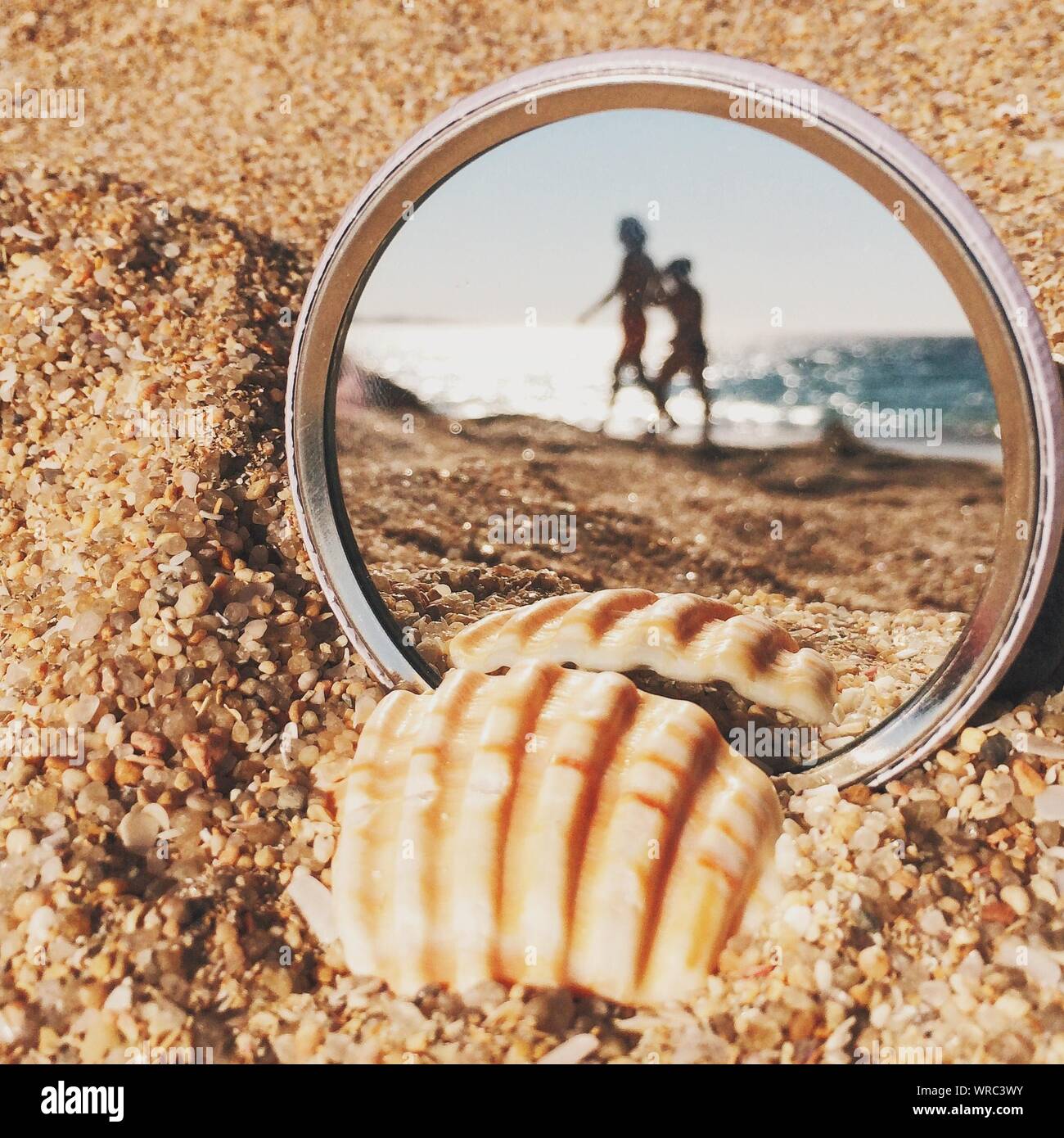 Mirror beach hi-res stock photography and images - Alamy