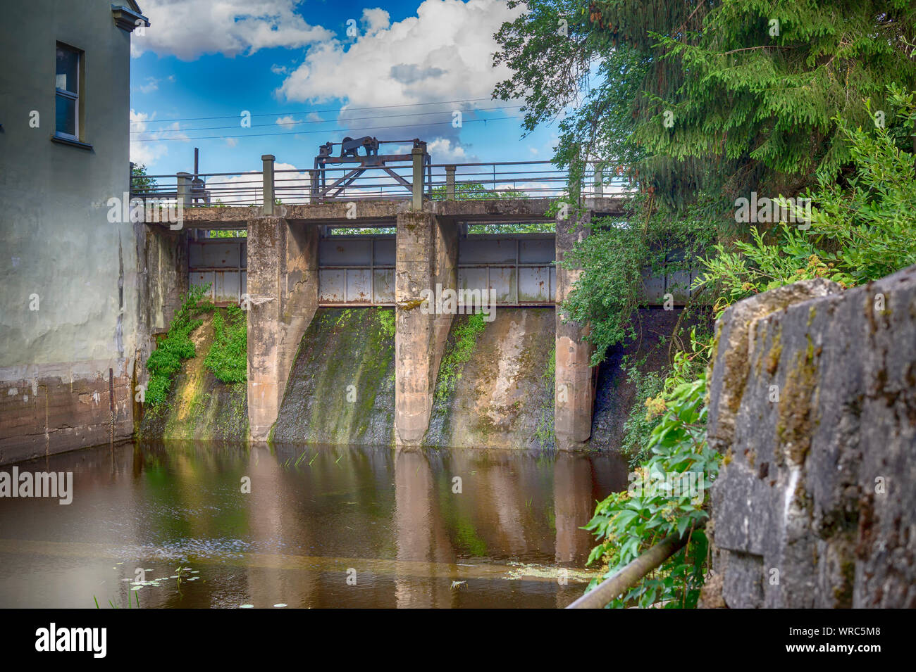 Sluice gate valve hi-res stock photography and images - Alamy