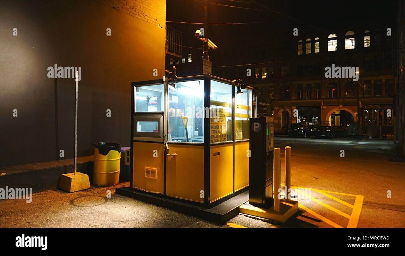 Technology parking meter hi-res stock photography and images - Alamy