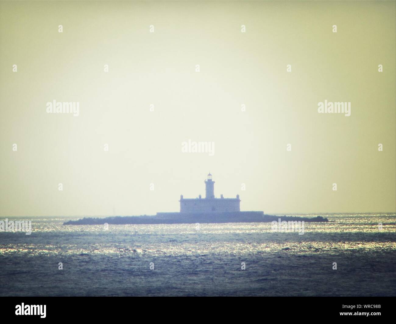 Lighthouse bugio hi-res stock photography and images - Alamy