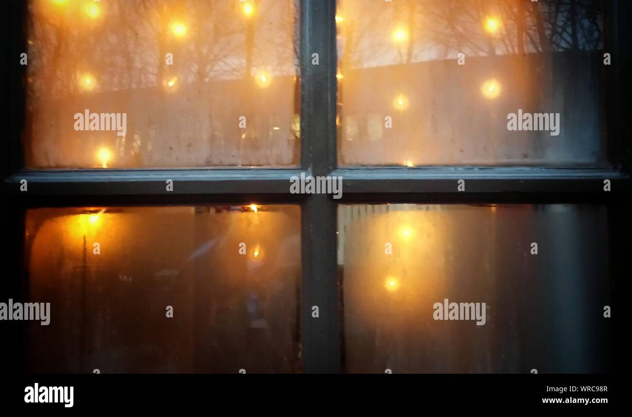 Condensed glass window close up hi-res stock photography and images - Alamy