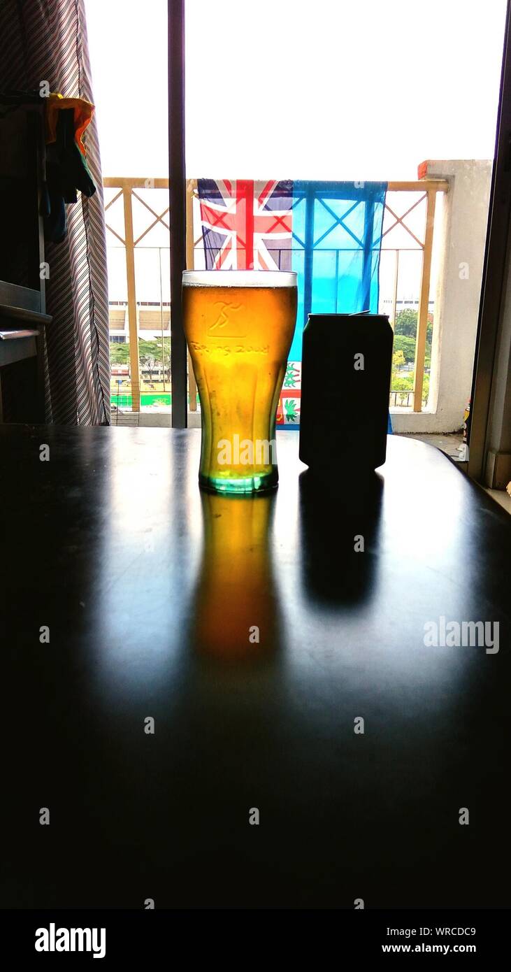 Beer can table hi-res stock photography and images - Alamy