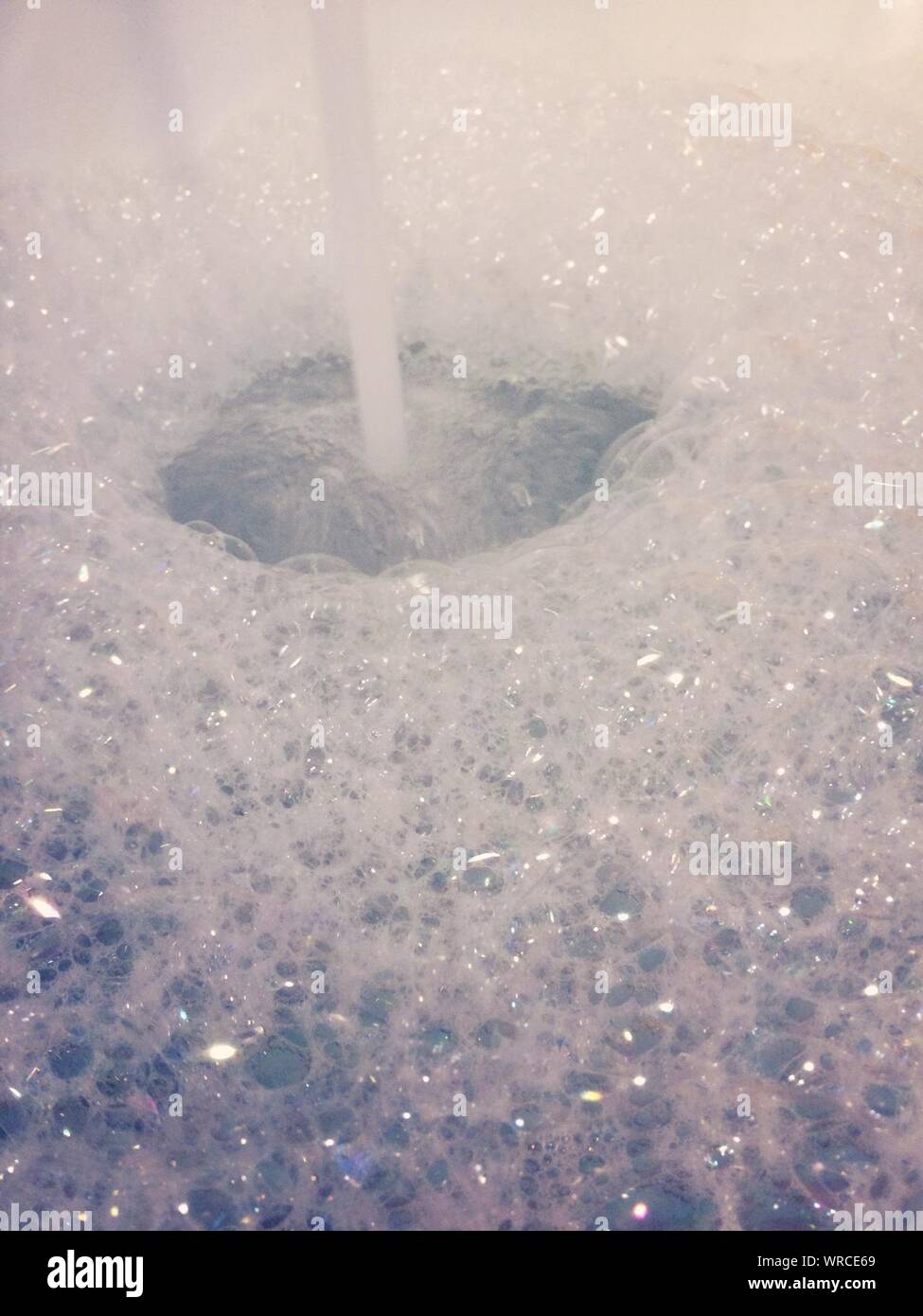 Suds up hi-res stock photography and images - Alamy