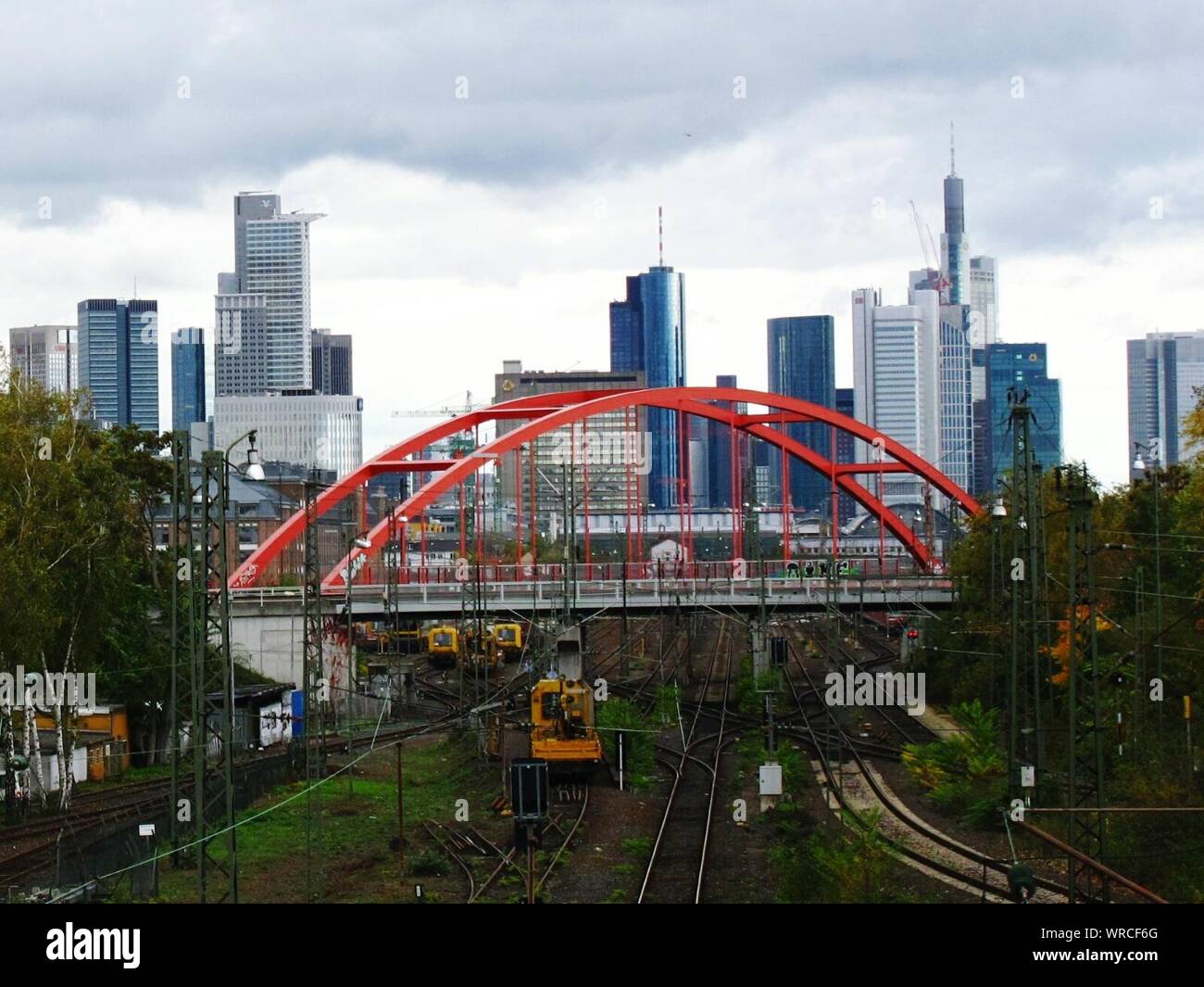 Tall trains hi-res stock photography and images - Alamy