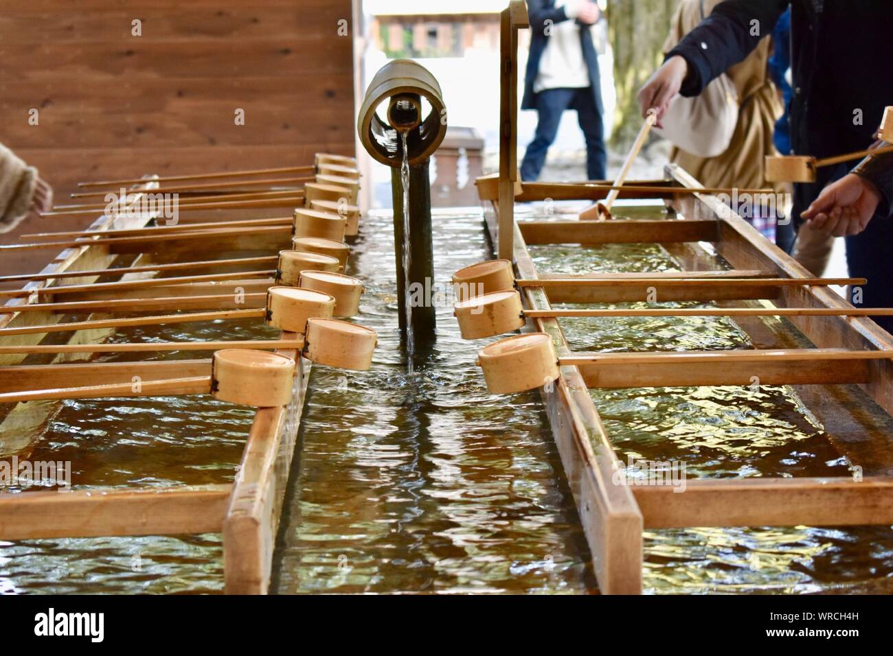 Shinto shrine ritual hi-res stock photography and images - Alamy