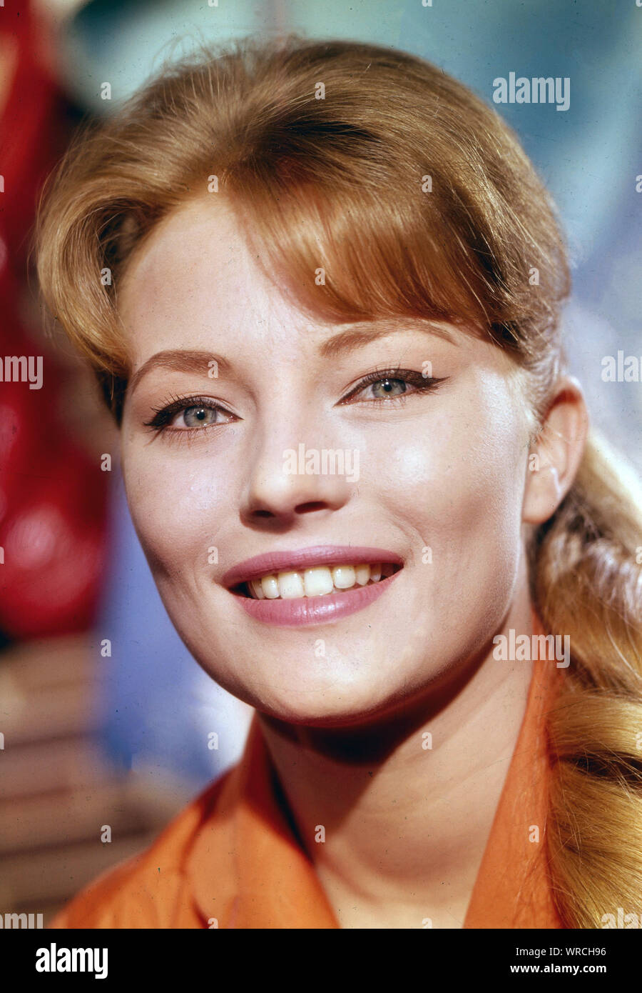 Karin Baal, deutsche Theater-, Film- und Fernsehschauspielerin ...