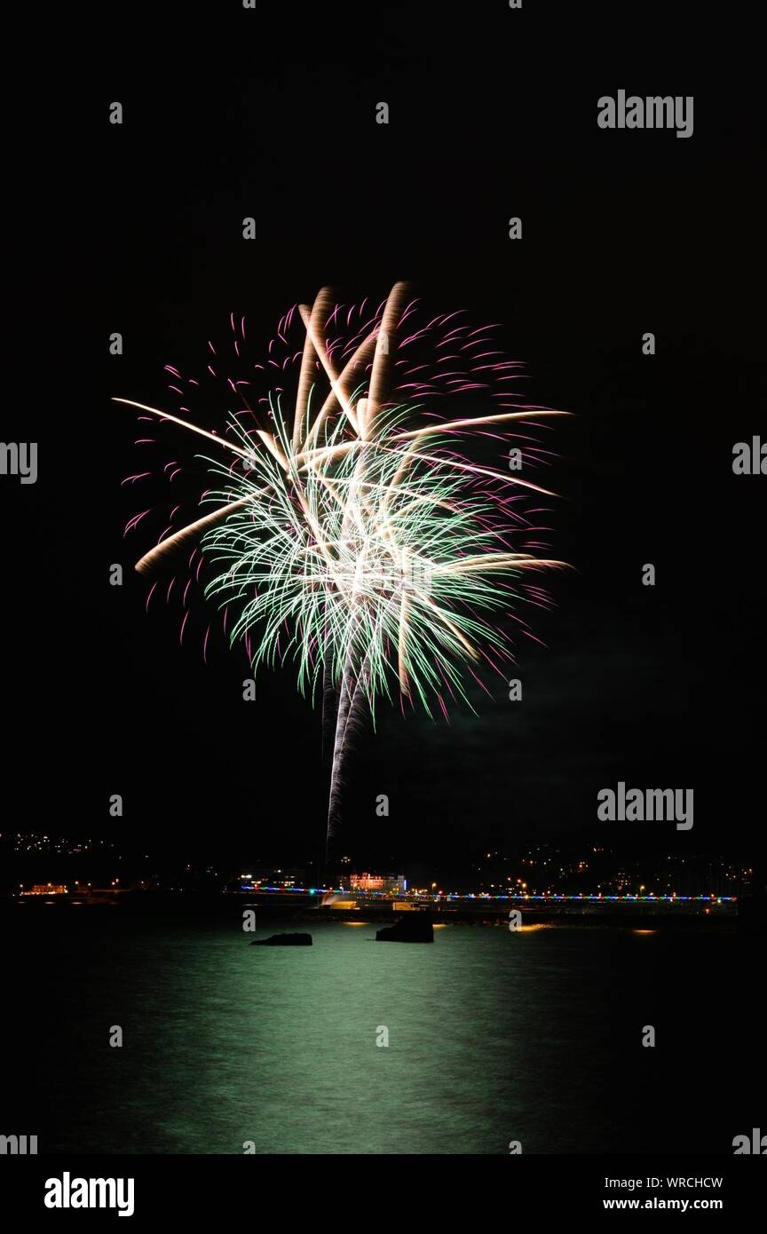 At night clear sky hi-res stock photography and images - Alamy