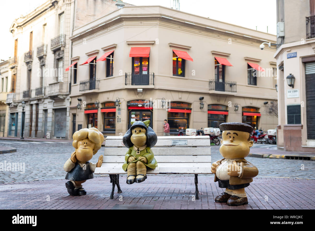 Mafalda statue buenos aires hi-res stock photography and images - Alamy
