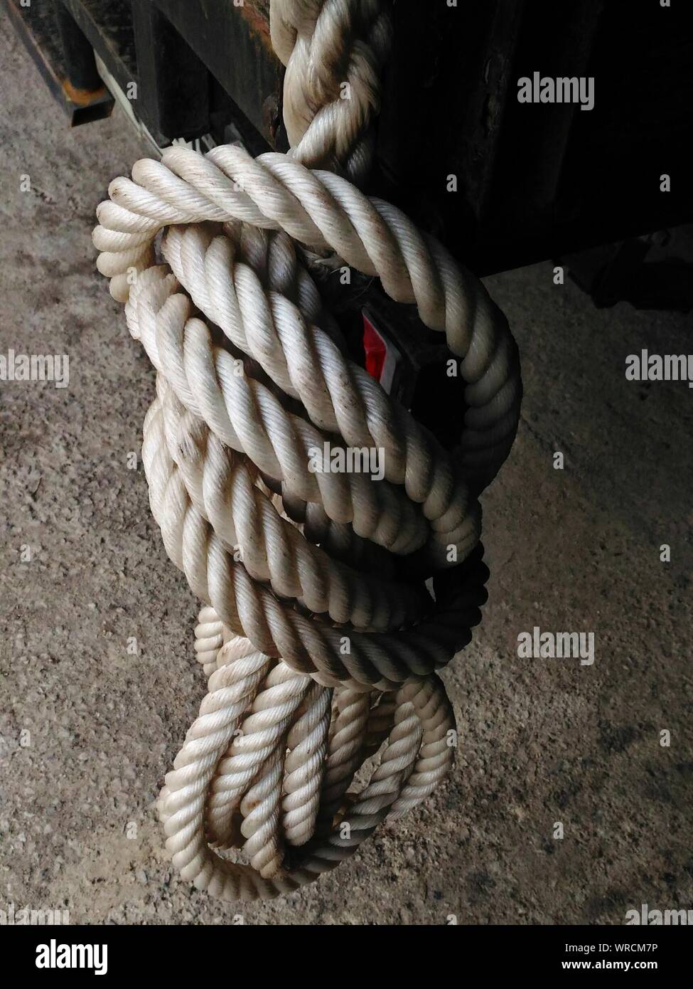 Rope knots hi-res stock photography and images - Alamy