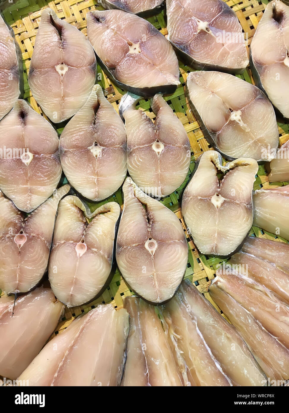 Sliced king fish hi-res stock photography and images - Alamy