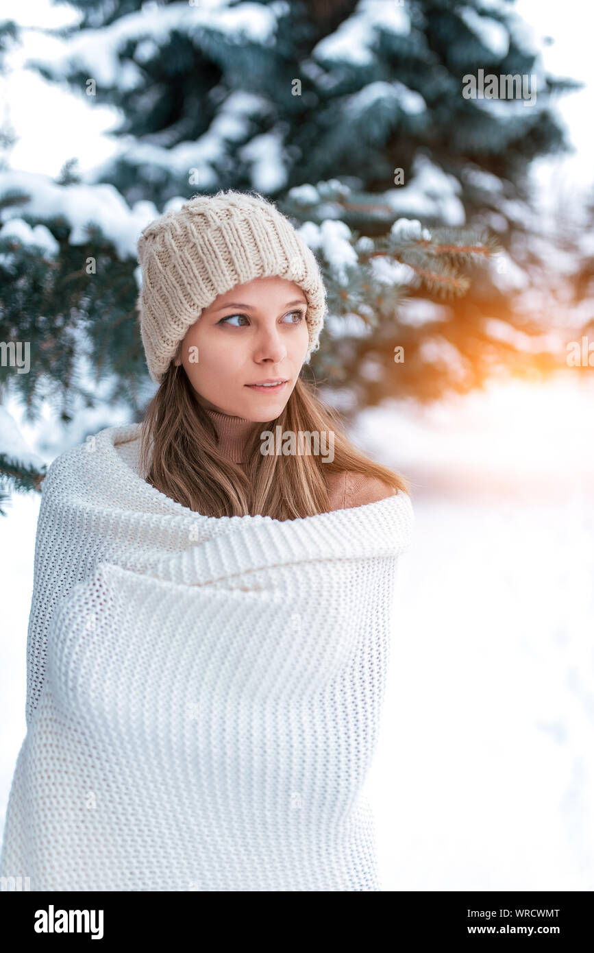 Beauty girl in frosty hi-res stock photography and images - Alamy