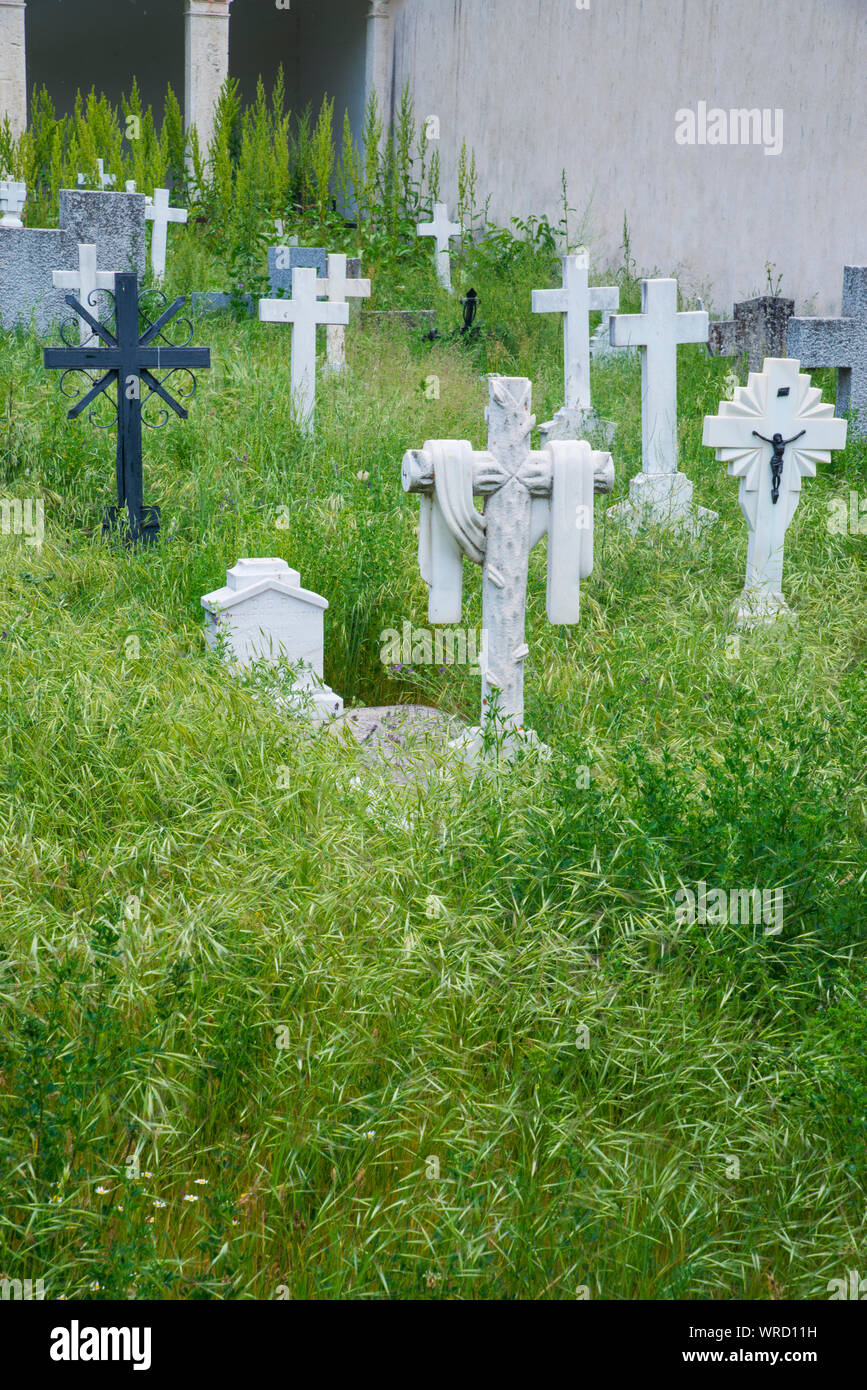 Cruces graves hi-res stock photography and images - Alamy
