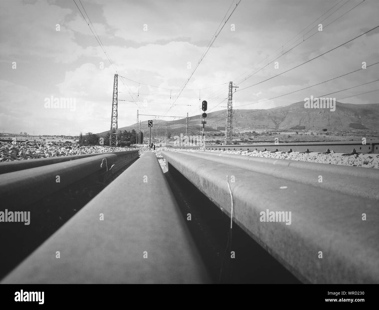 Straight rail track hi-res stock photography and images - Alamy