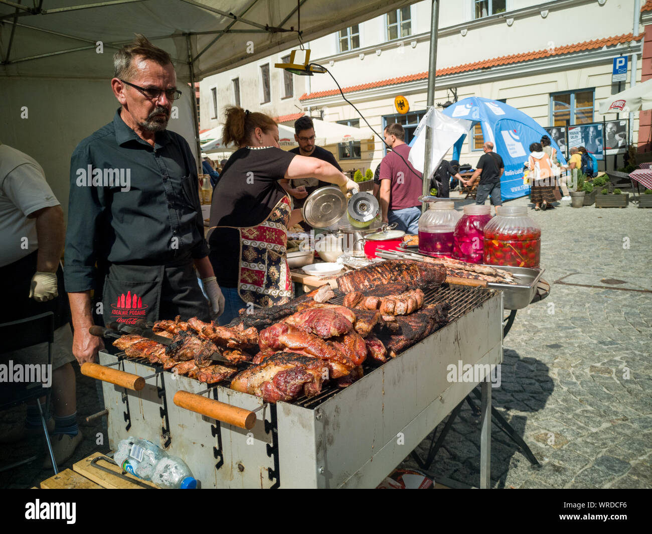 Barbecue stand hi-res stock photography and images - Alamy