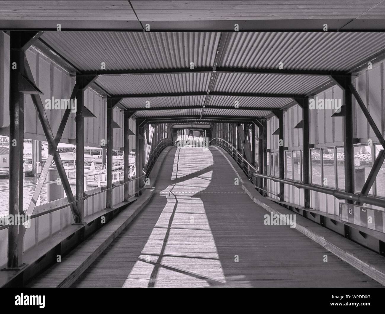 Interior of bridge hi-res stock photography and images - Alamy