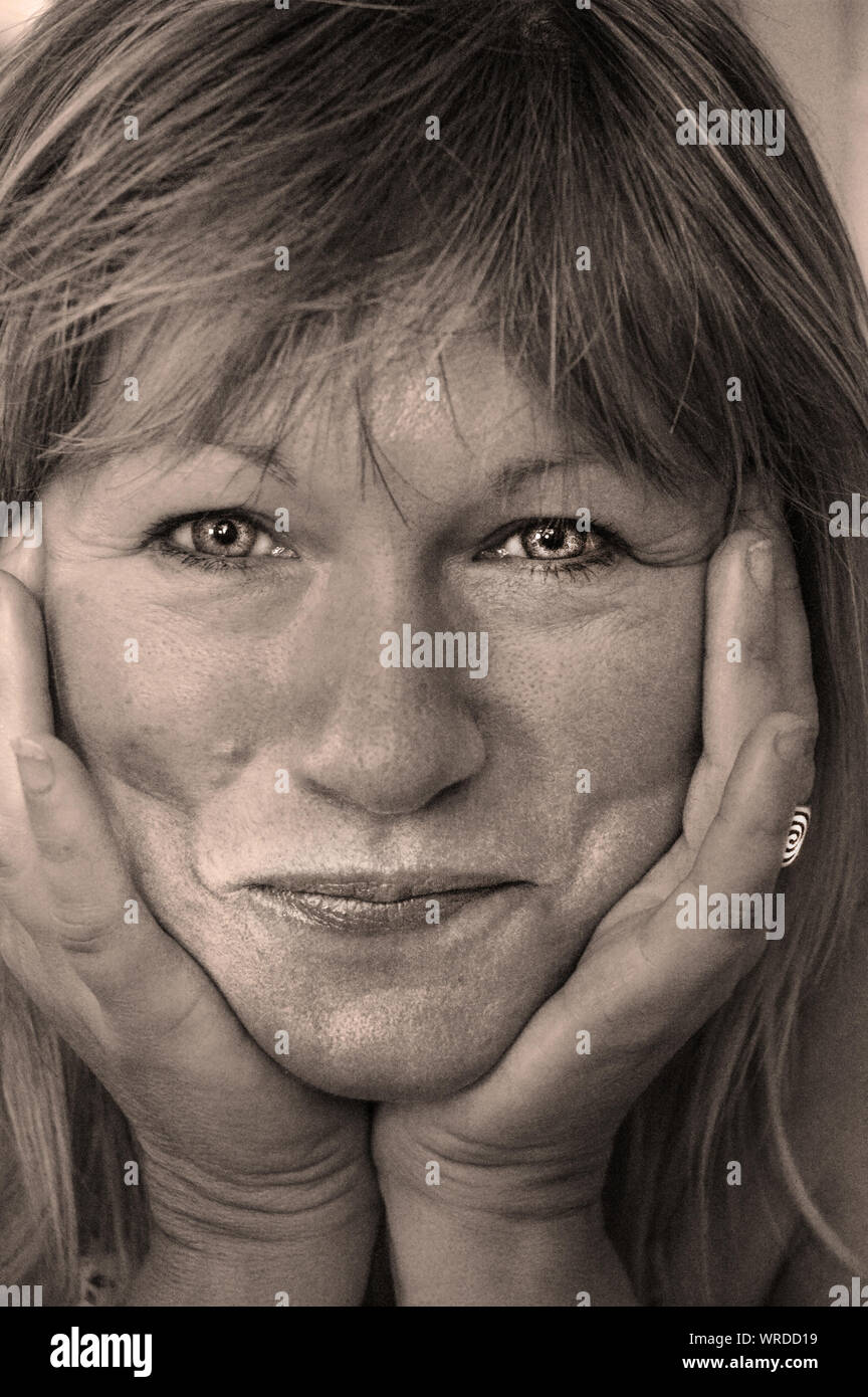 Desire, Seductive Bright Eyes, Luscious Lips Stock Photo - Alamy