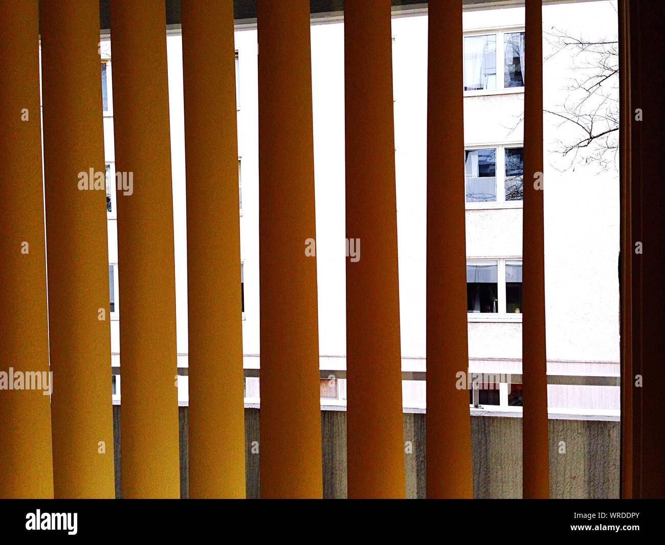 Office window hi-res stock photography and images - Alamy