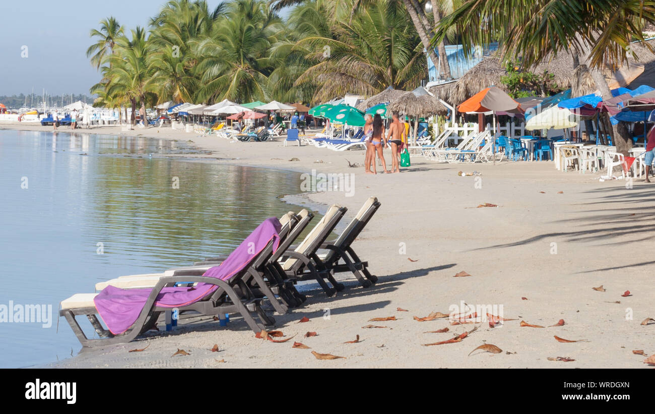 Back beach hi-res stock photography and images - Alamy
