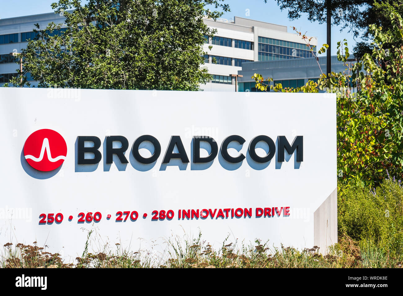 Broadcom office building in silicon hi-res stock photography and images ...