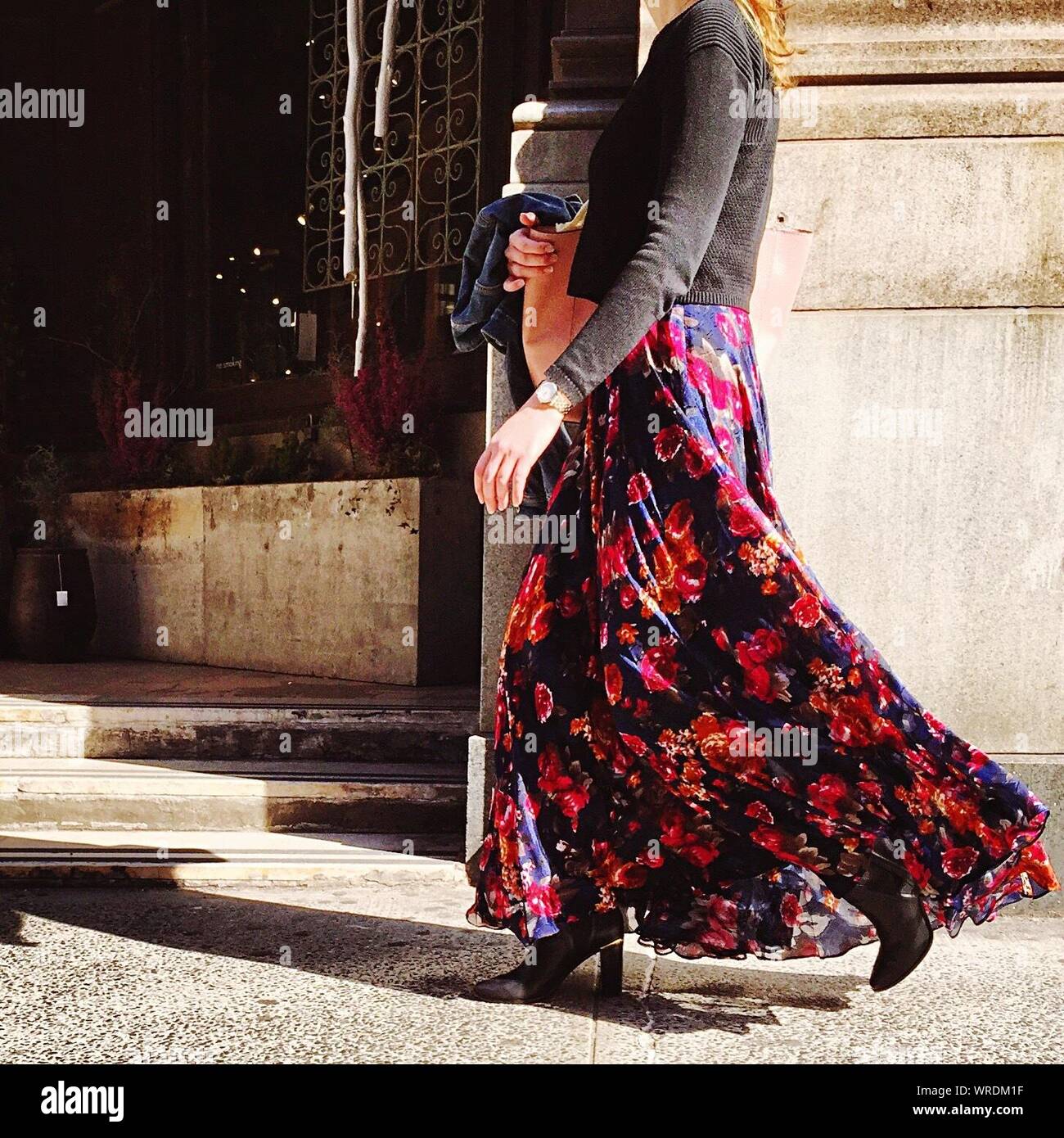 Women walking street candid real hi-res stock photography and images ...