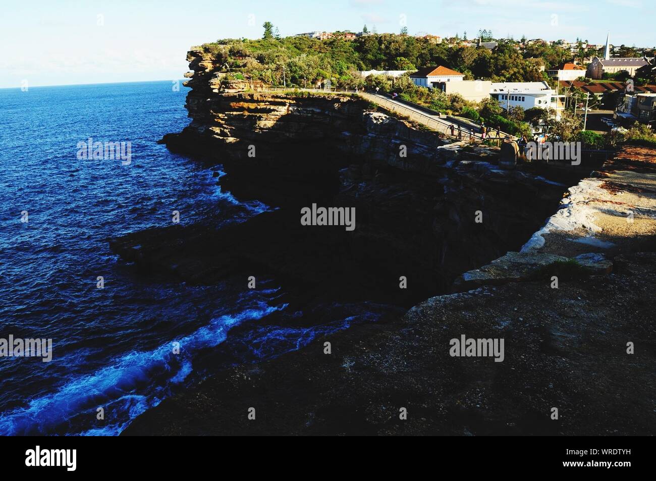 Buildings on the cliff hi-res stock photography and images - Alamy