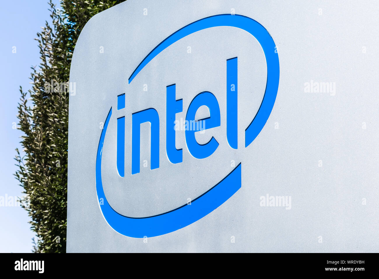 Cpu icon microprocessor processor symbol hi-res stock photography and ...