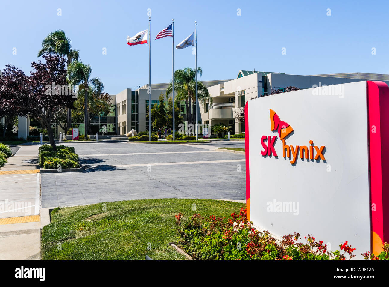 Sk hynix logo hi-res stock photography and images - Alamy