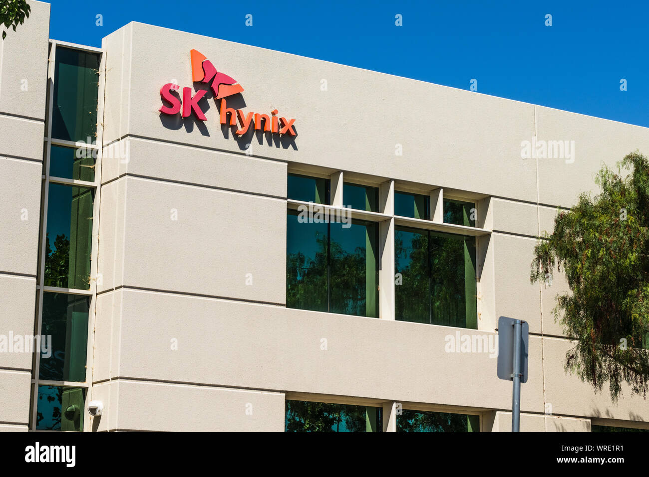 Sep 9, 2019 San Jose / CA / USA - SK Hynix corporate headquarters in ...