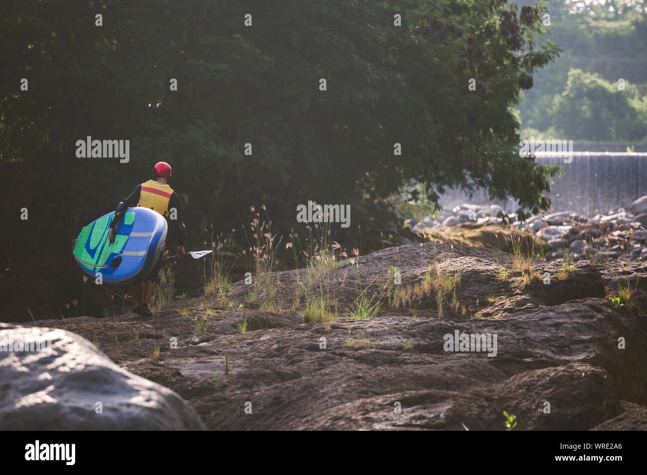 Canoe and stand up paddle hi-res stock photography and images - Alamy