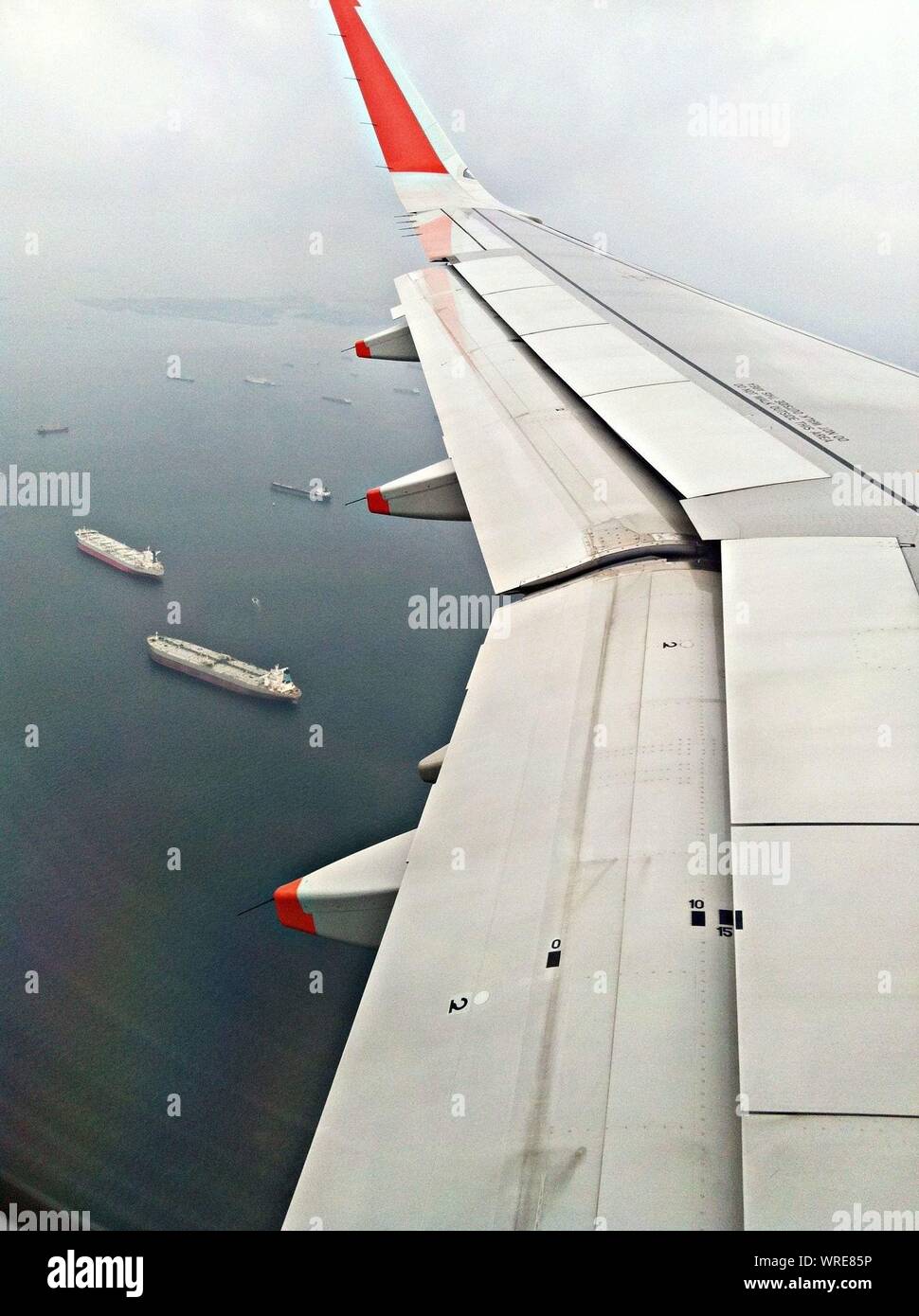 Ship wing hi-res stock photography and images - Alamy