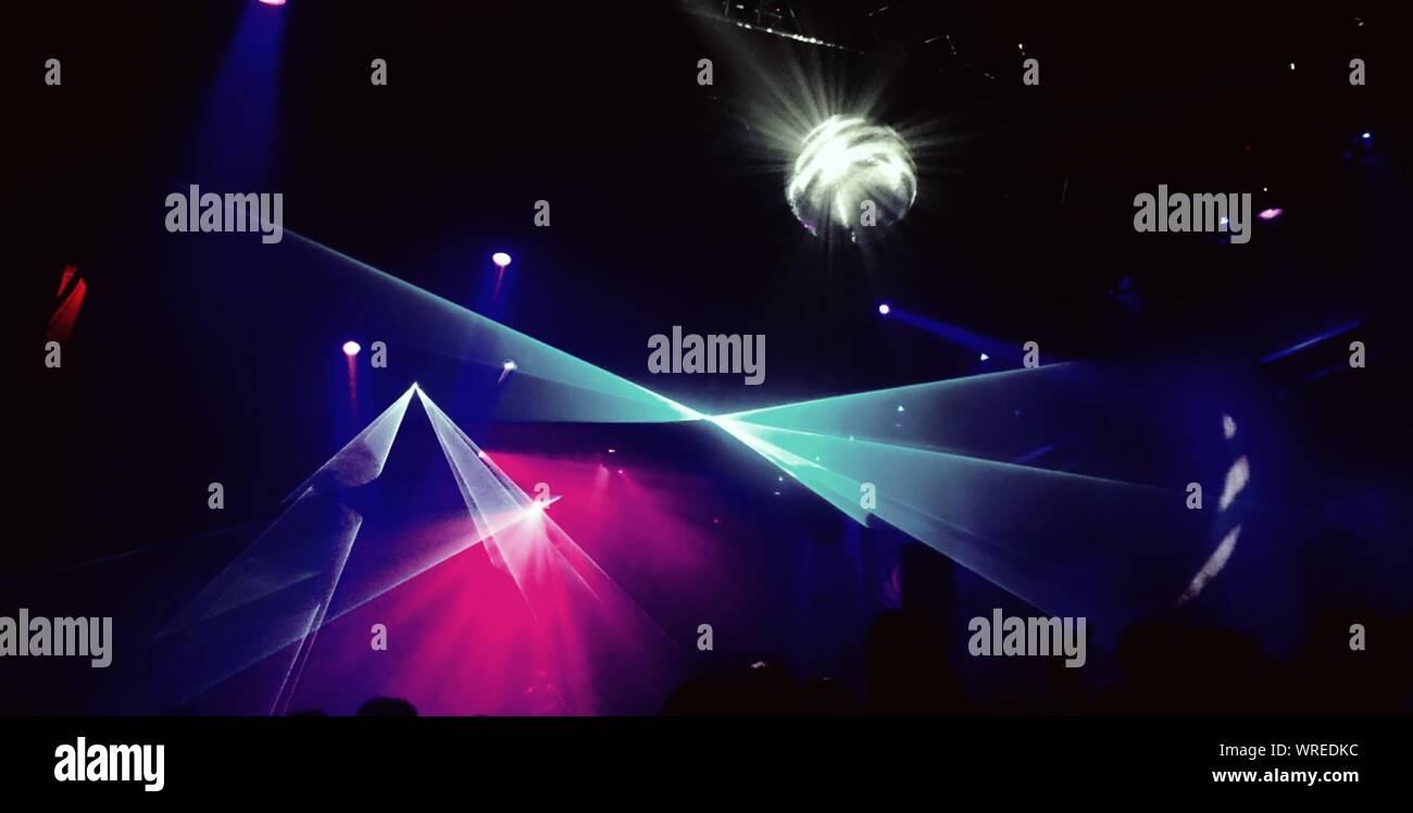 Shiny beams hi-res stock photography and images - Alamy