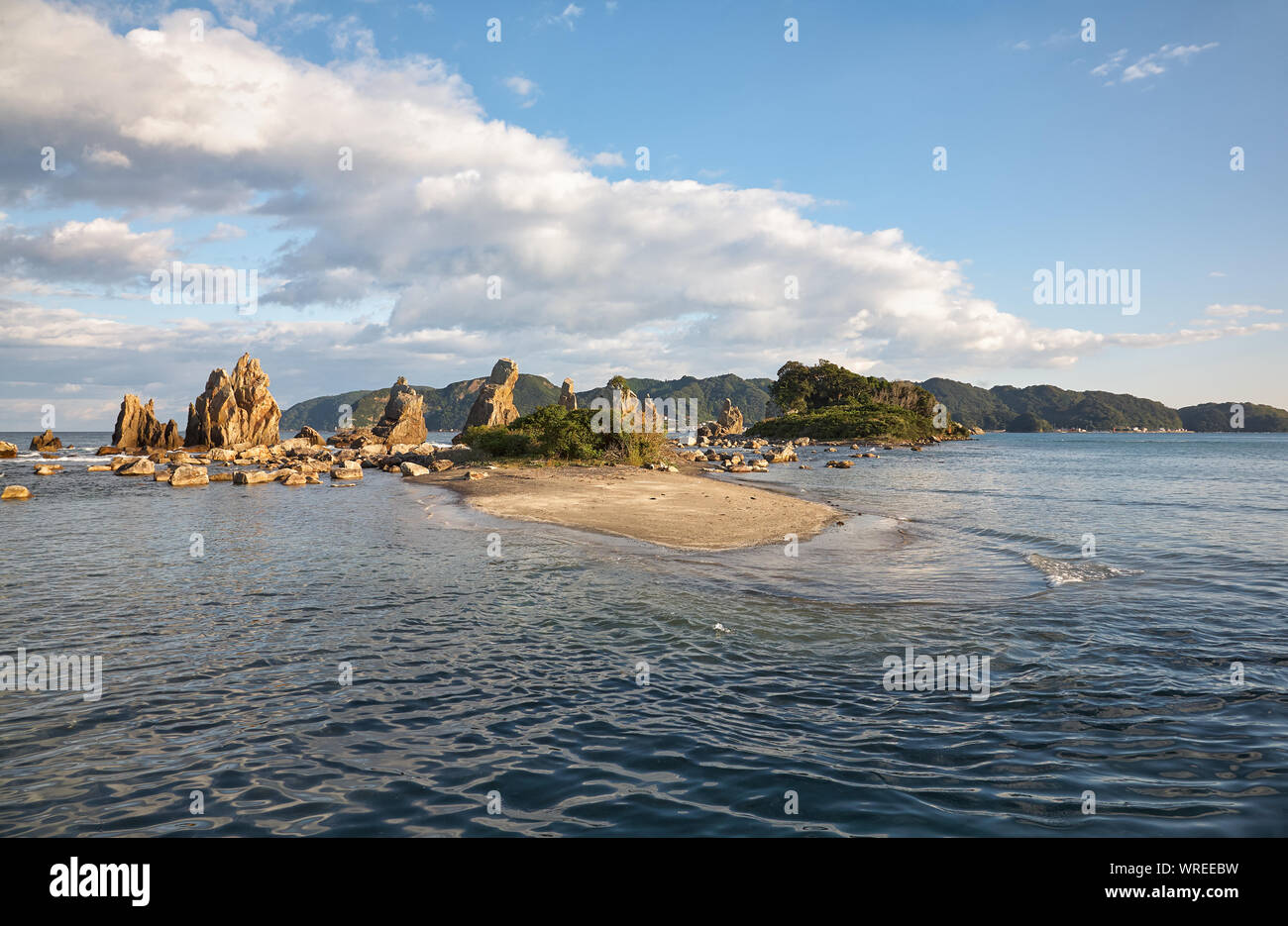 Hashigui iwa rocks hi-res stock photography and images - Alamy