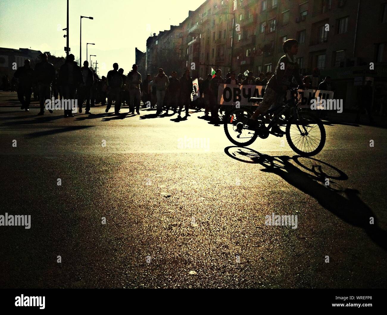 People Marching High Resolution Stock Photography and Images - Alamy