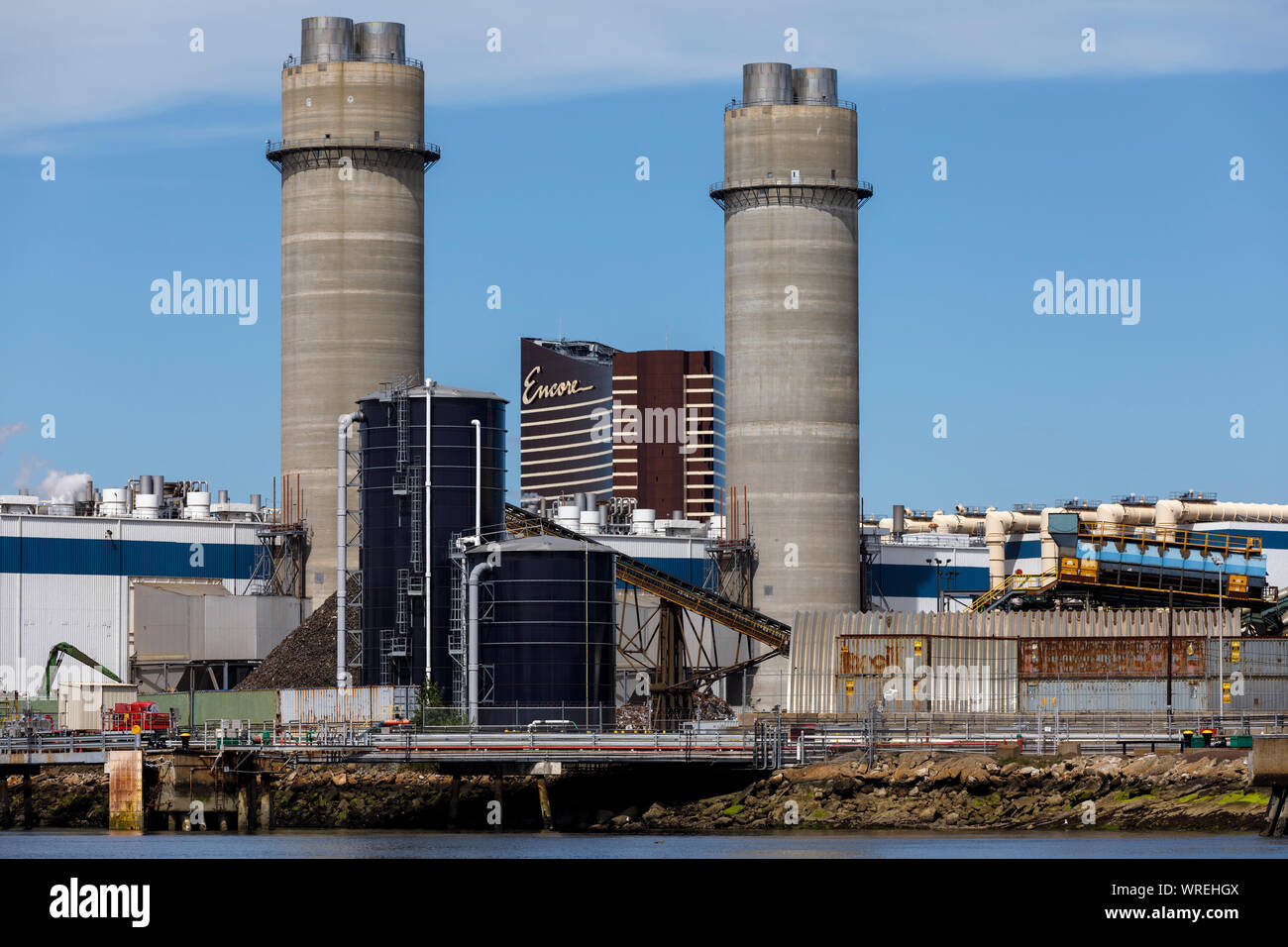 Encore everett hi-res stock photography and images - Alamy