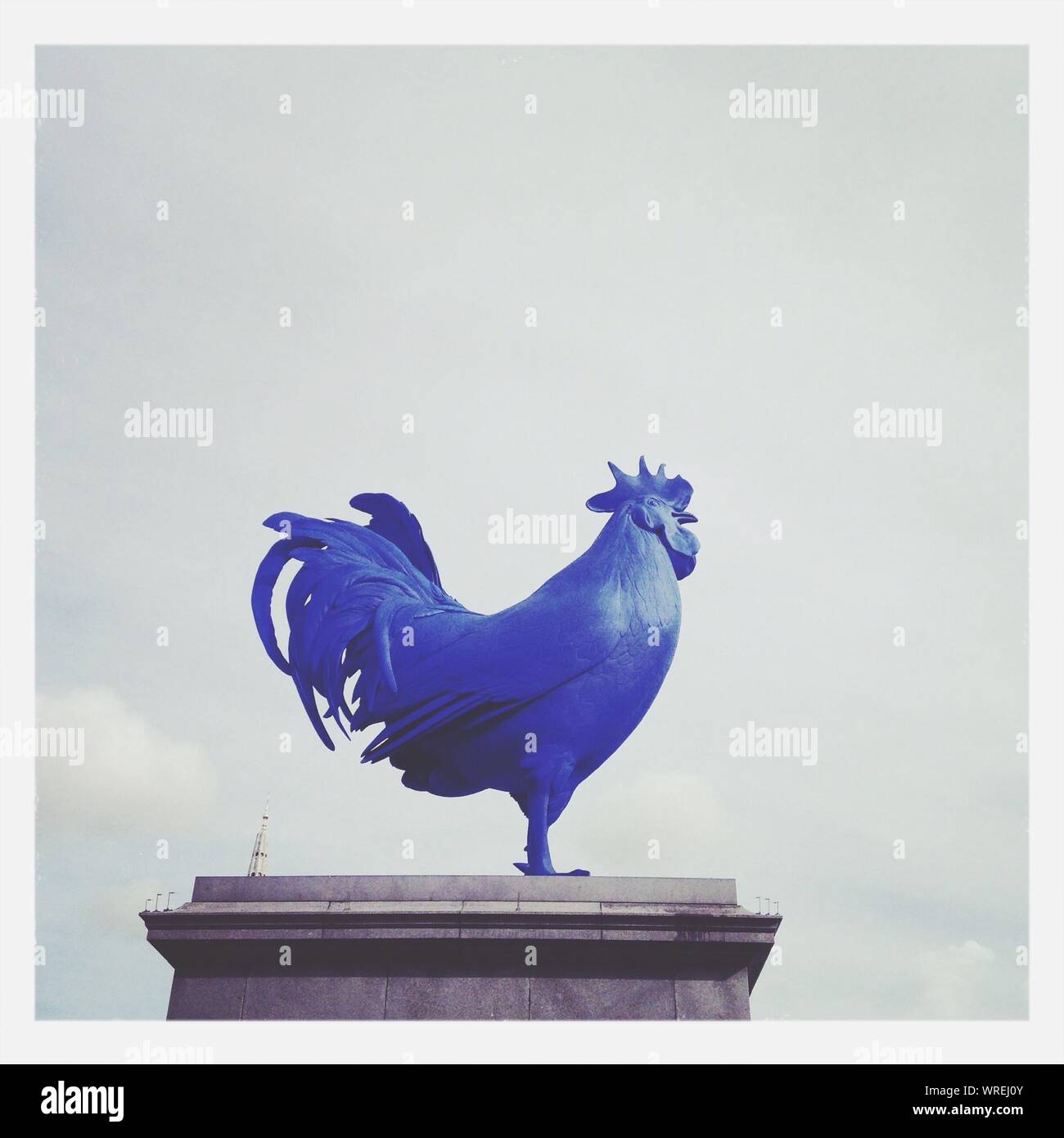 Sculpture cockerel craft hi-res stock photography and images - Alamy