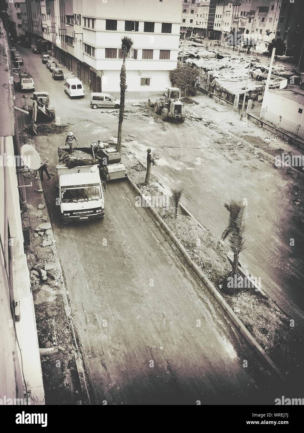 Manual loading hi-res stock photography and images - Alamy