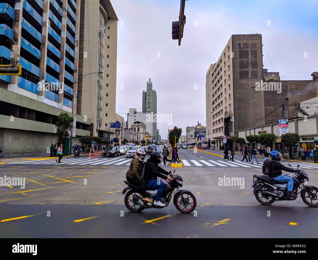 Tacna Avenue in the old center of the peruvian capital Lima Stock Photo ...