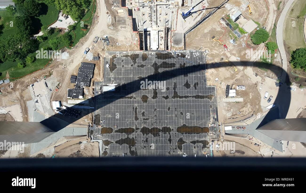 Shadow arch hi-res stock photography and images - Alamy