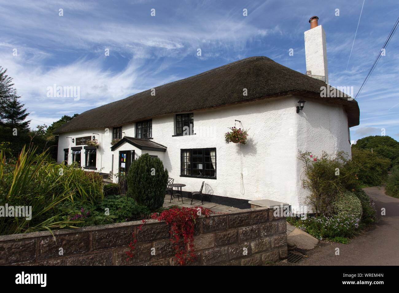 Five bells hi-res stock photography and images - Alamy